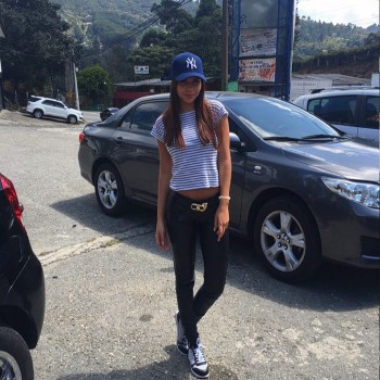 Luisa Castaño hermosa flaca